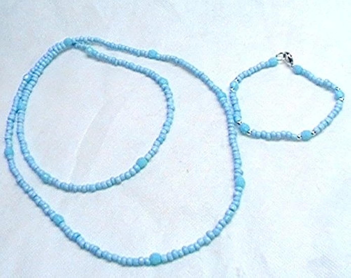 Collares de Santería: Descubre los nombres sagrados que revelan su poder y significado en la ...